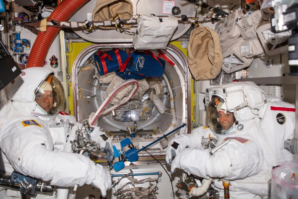 Astronauts Prepare for Sequential Extravehicular Activities: Collecting ...